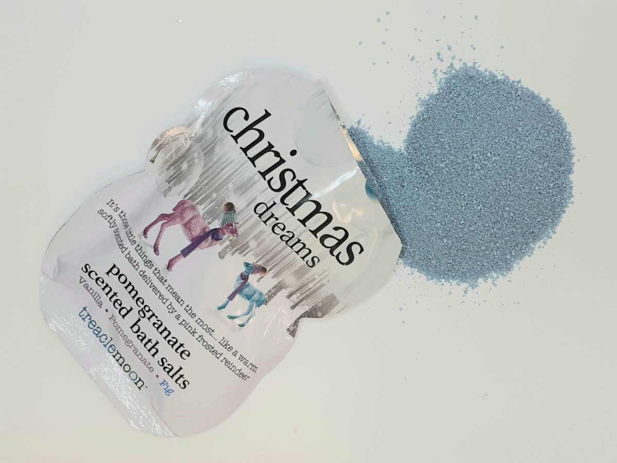 Treacle Moon's Christmas Dreams Pomegranate Scented Bath Salts ...